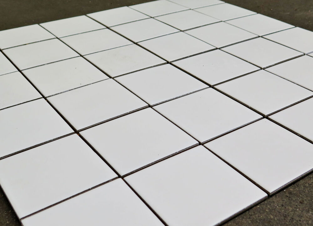 Vitra hvide fliser på net - 1 m2 - Genbyg