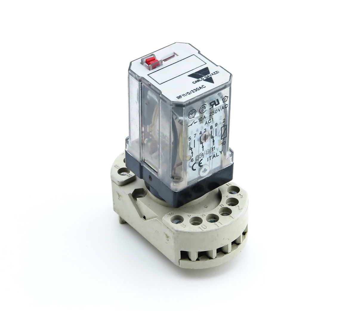 Carlo Gavazzi relæ 230VAC - Genbyg