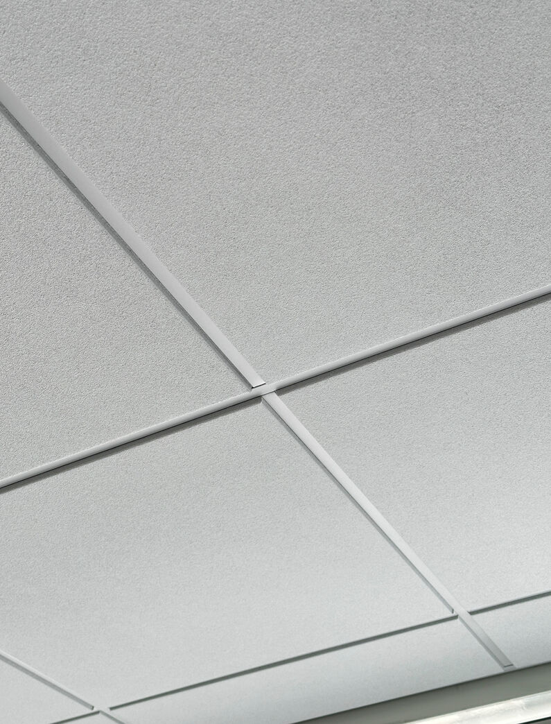 Akustik loftplader m/fals hvid 600x600x20 mm - Genbyg